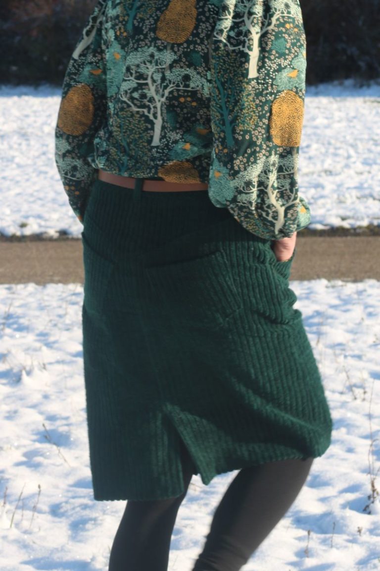 Cordrock nach eigenem Schnitt mit Norma-Bluse – maria-barbara